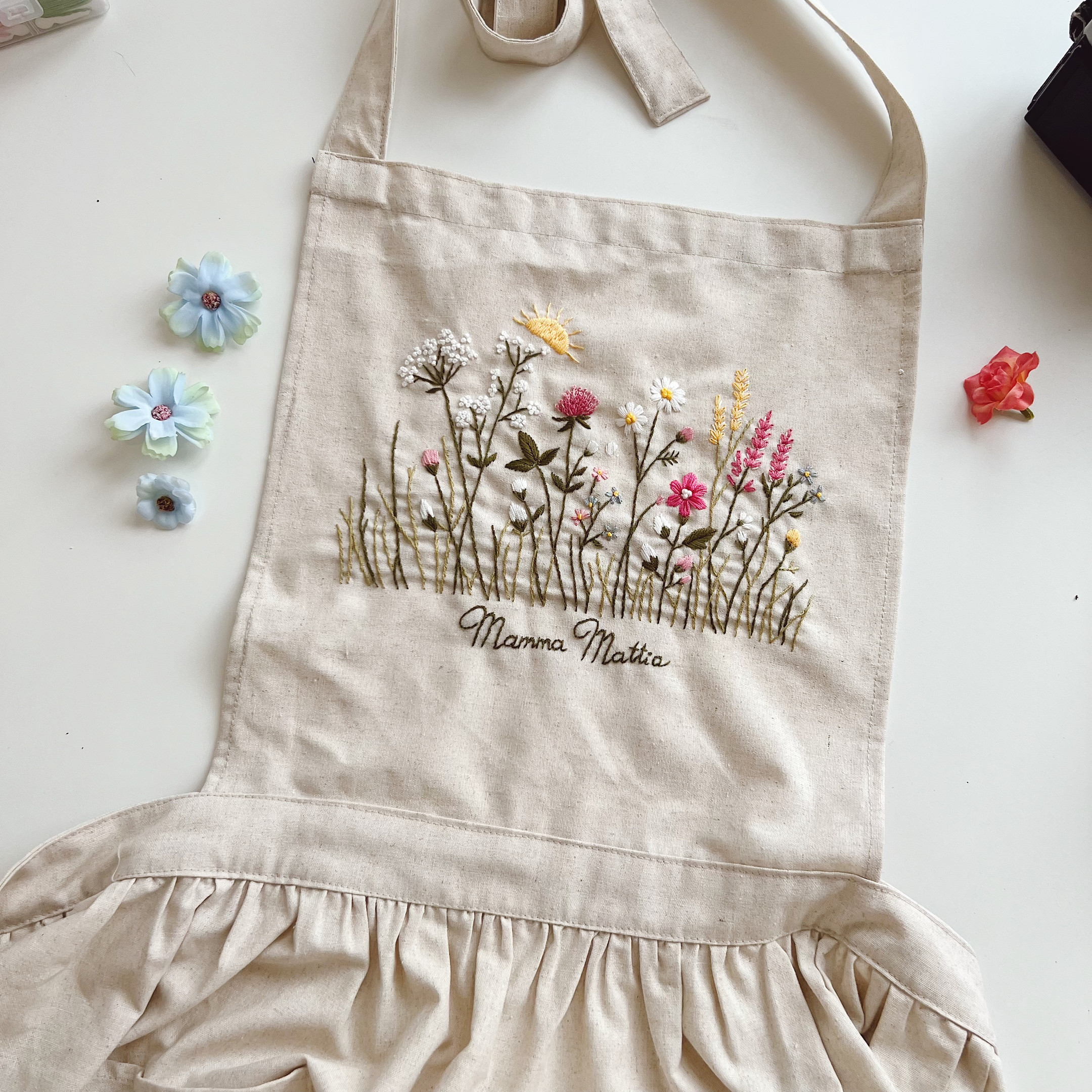 Embroidery Aprons - QT Embroidery